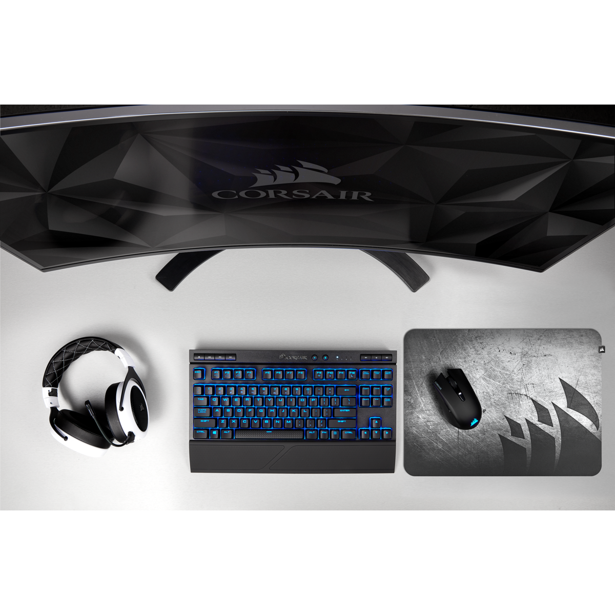 Corsair MM150 Ultra-Thin Gaming Mouse Pad Medium Size, Anti Slip, Anti ...