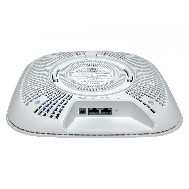 Netgear WAC540 Insight Tri Band Managed Smart Cloud Wireless Access ...